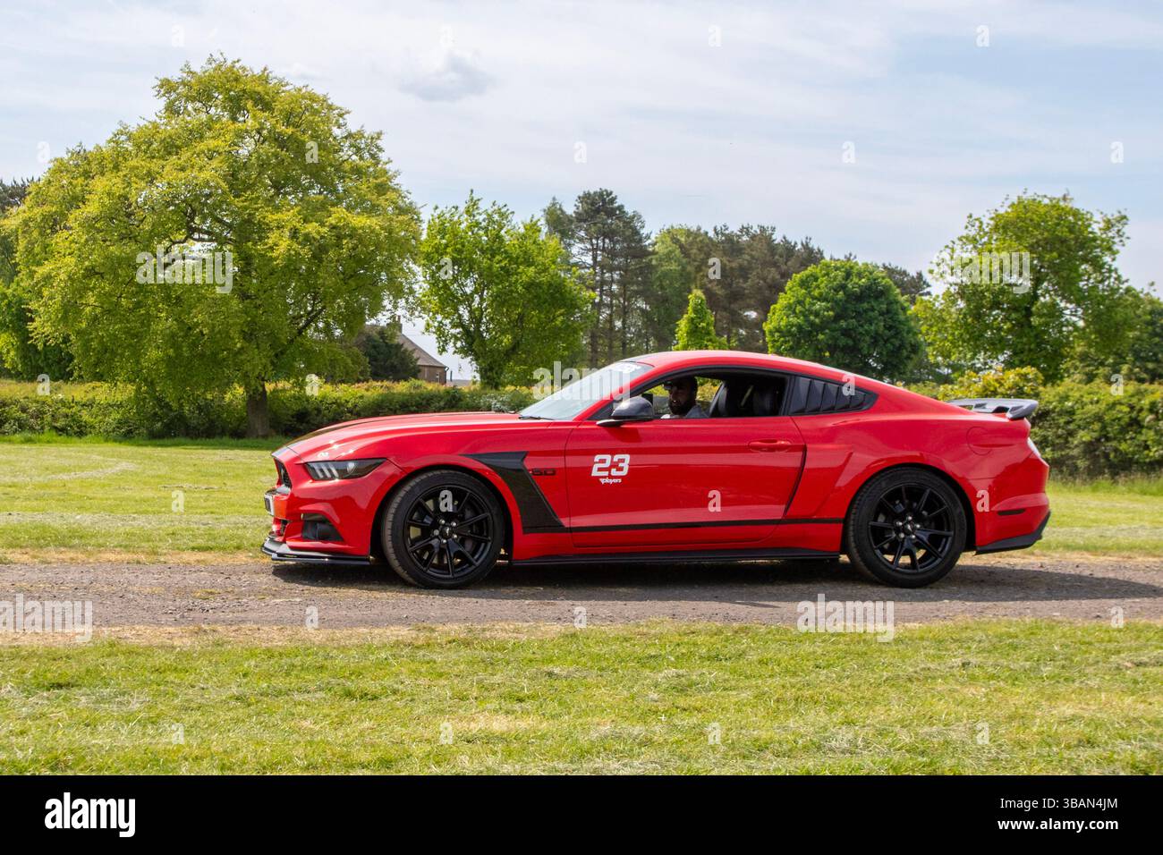 2017 Red Chevrolet Gmc Corvette Maroon Petrol 6200 cc, 6.2-liter V8 ...