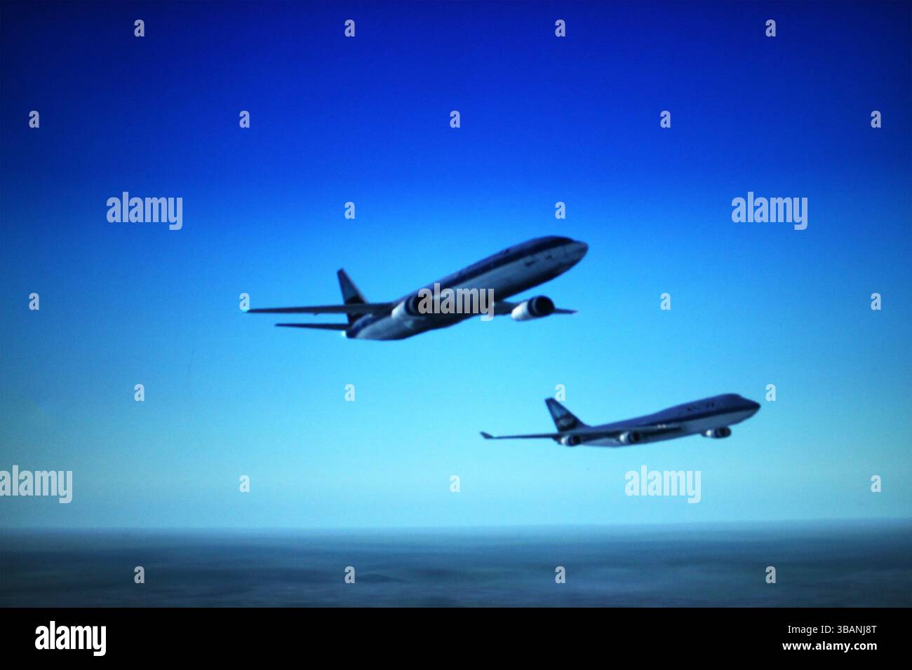 Microsoft Flight Simulator 2004 View of Boeing 737 and 747 Flying in ...