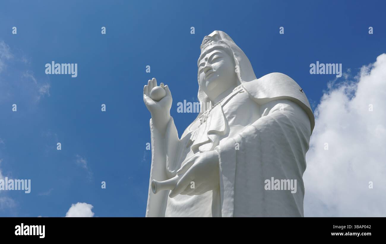 The Great Kannon Statue of Sendai: A Symbol of Peace and Compassion ...