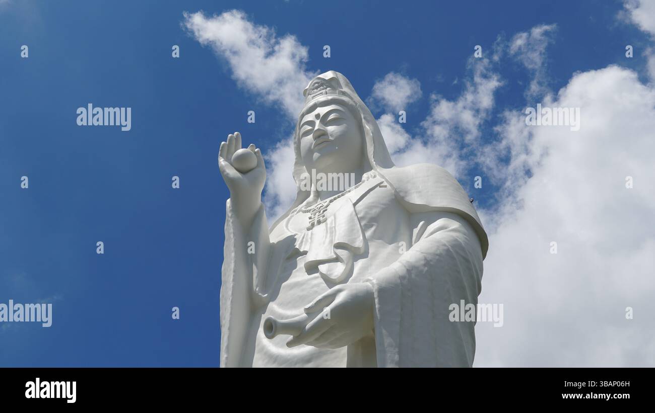 The Great Kannon Statue of Sendai: A Symbol of Peace and Compassion ...