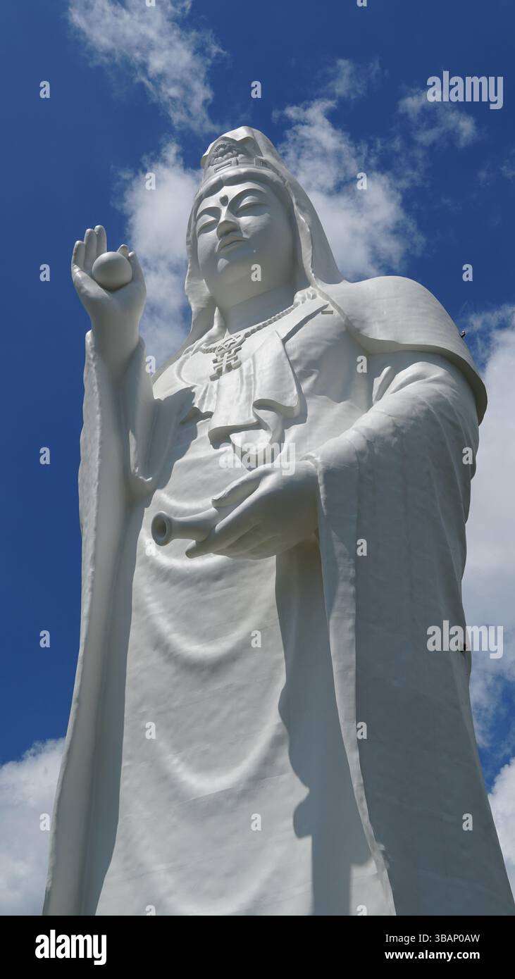 The Great Kannon Statue of Sendai: A Symbol of Peace and Compassion ...