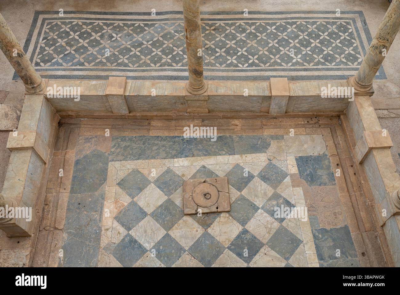 Ephesus – Terrace Houses, large mosaic floor with square fountain base ...