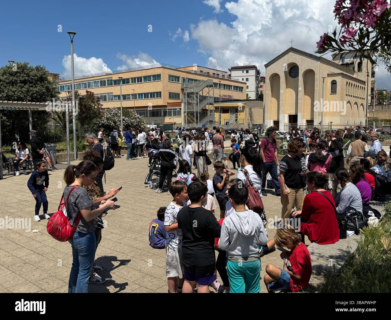 Naples, . 13th May, 2025. Naples, A strong earthquake was felt in ...