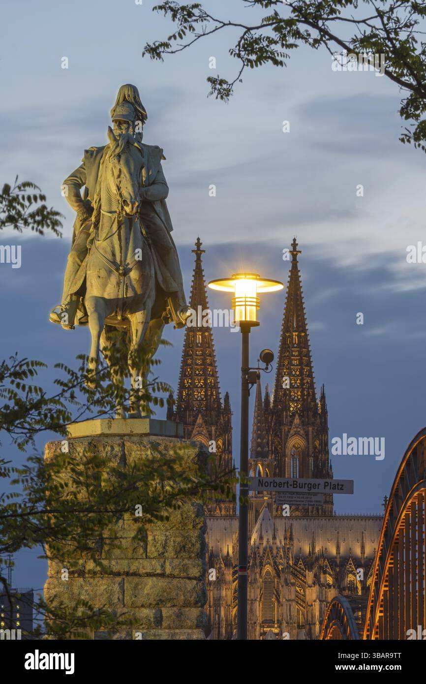 Equestrian statue of Kaiser Wilhelm I on Norbert-Burger Platz, with ...