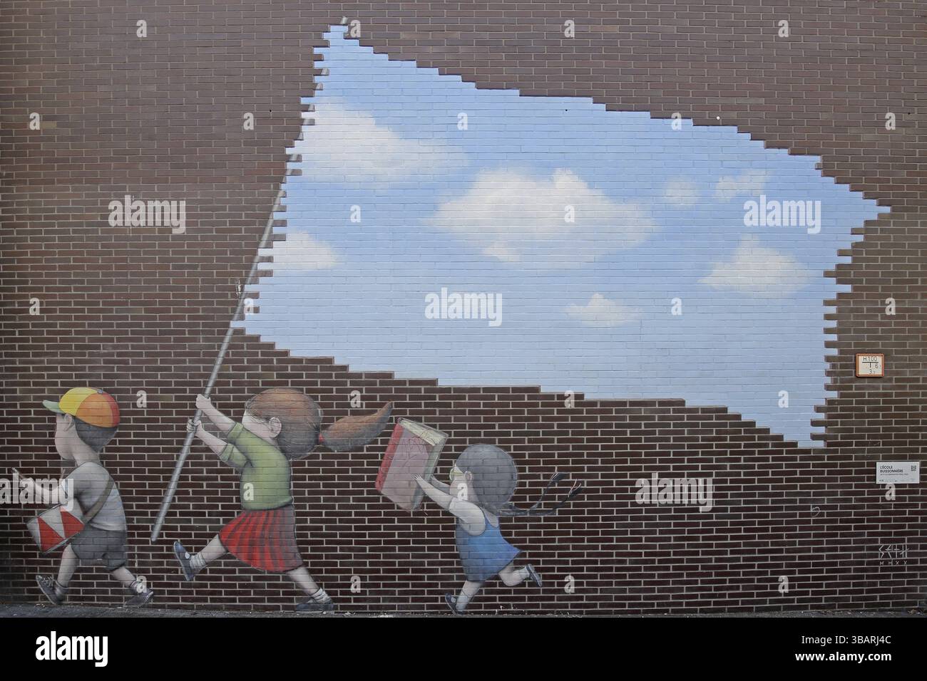 Mural Skipping School by Julien Malland aka SETH, street art, graffiti ...