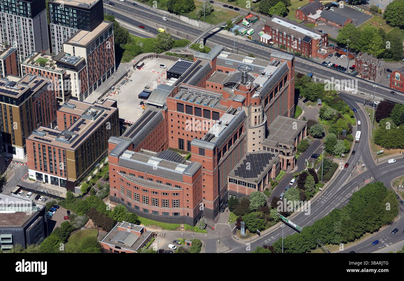 aerial view of Quarry House, Leeds - Department for Work & Pensions ...
