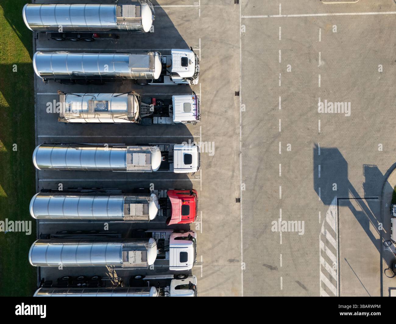 Aerial view tank trucks delivering hi-res stock photography and images ...