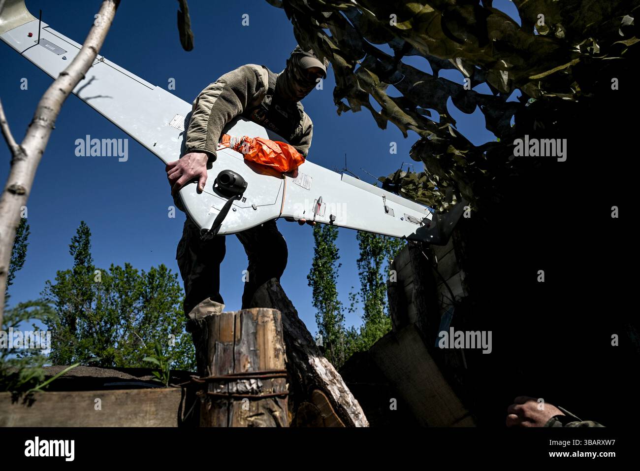 A serviceman of a special unit of a special forces police battalion ...