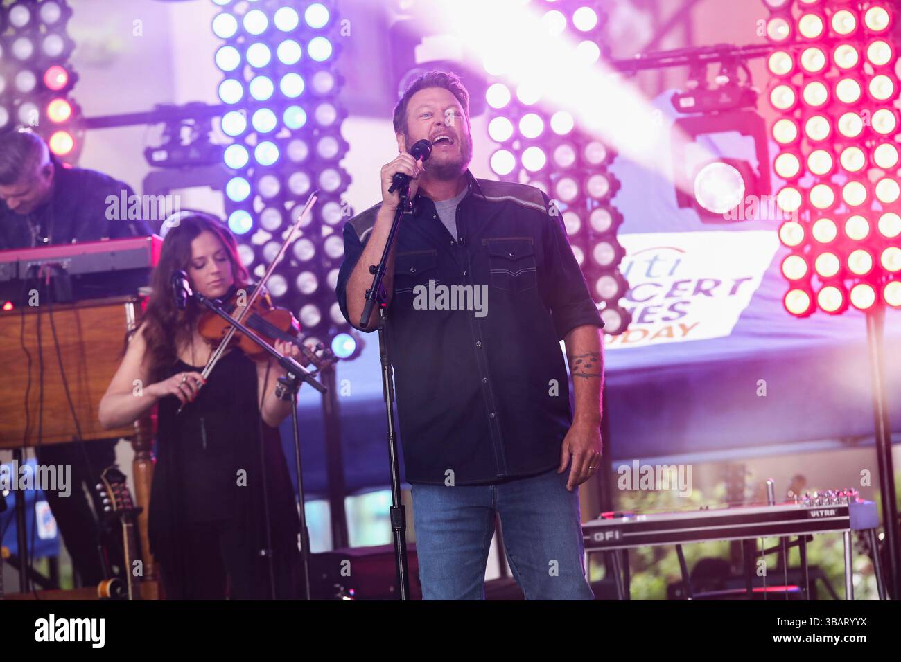 Singer Blake Shelton performs on NBC's Today show at Rockefeller Plaza ...