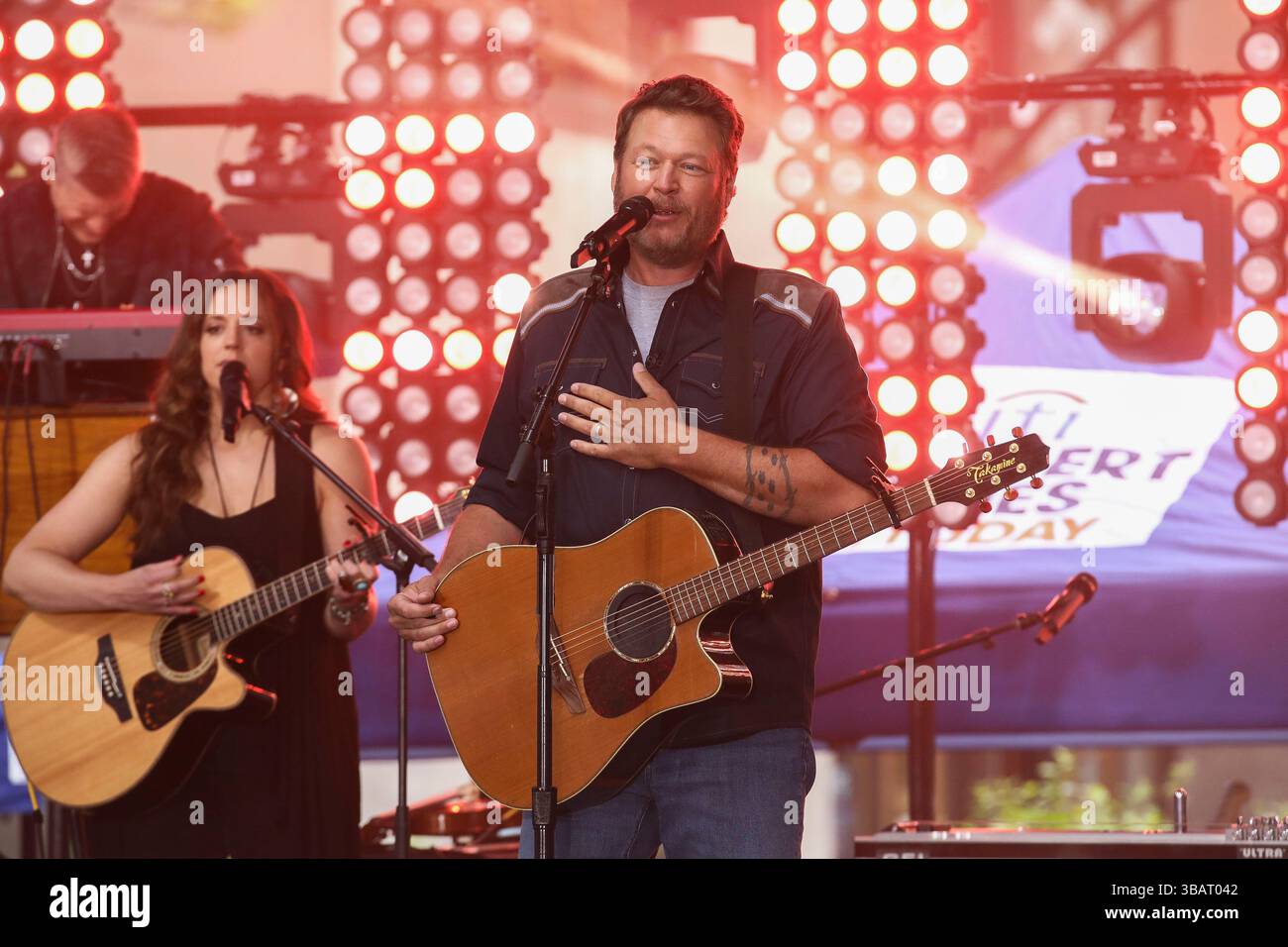 Singer Blake Shelton performs on NBC's Today show at Rockefeller Plaza ...
