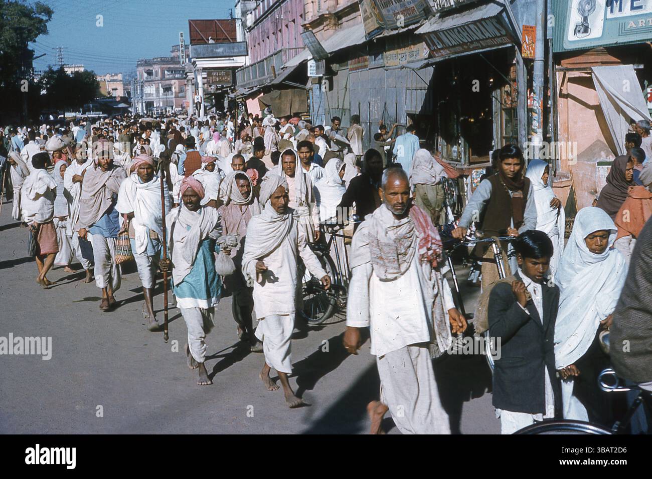 1960s historical pilgrims on hi-res stock photography and images - Alamy