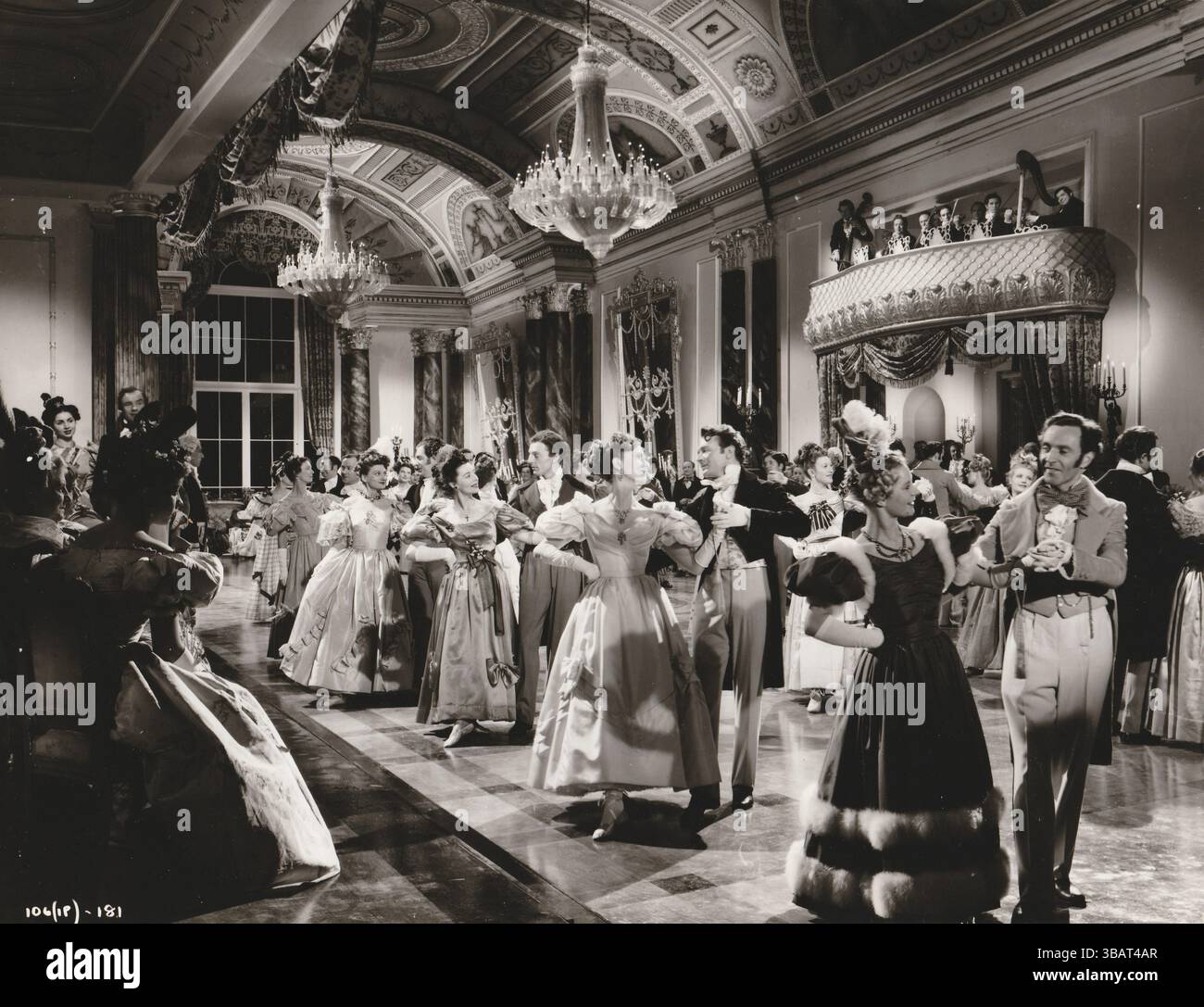 Great Expectations 1946 Dir: David Lean. Starring John Mills and Jean ...