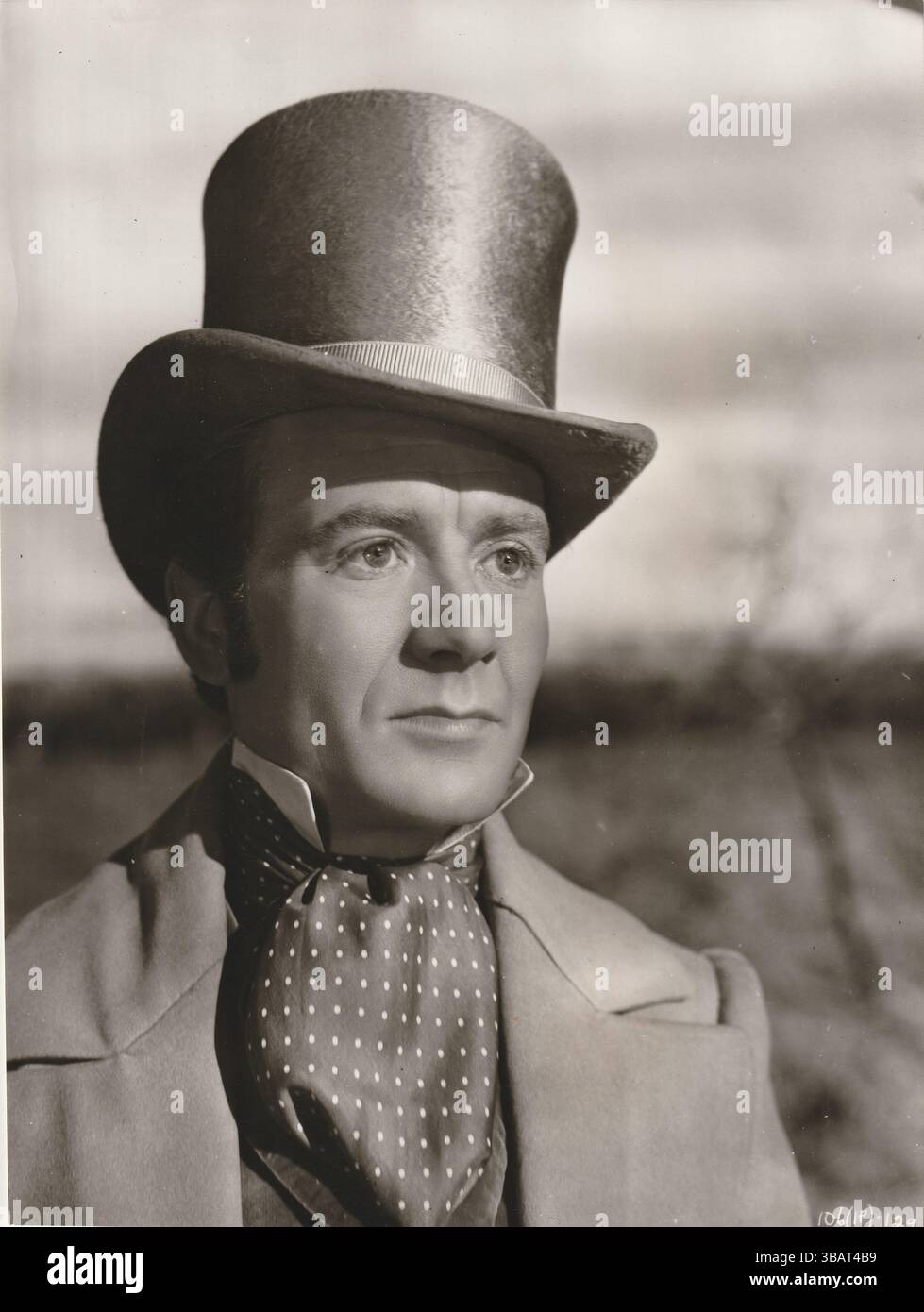 Great Expectations 1946 Dir: David Lean. Starring John Mills and Jean ...