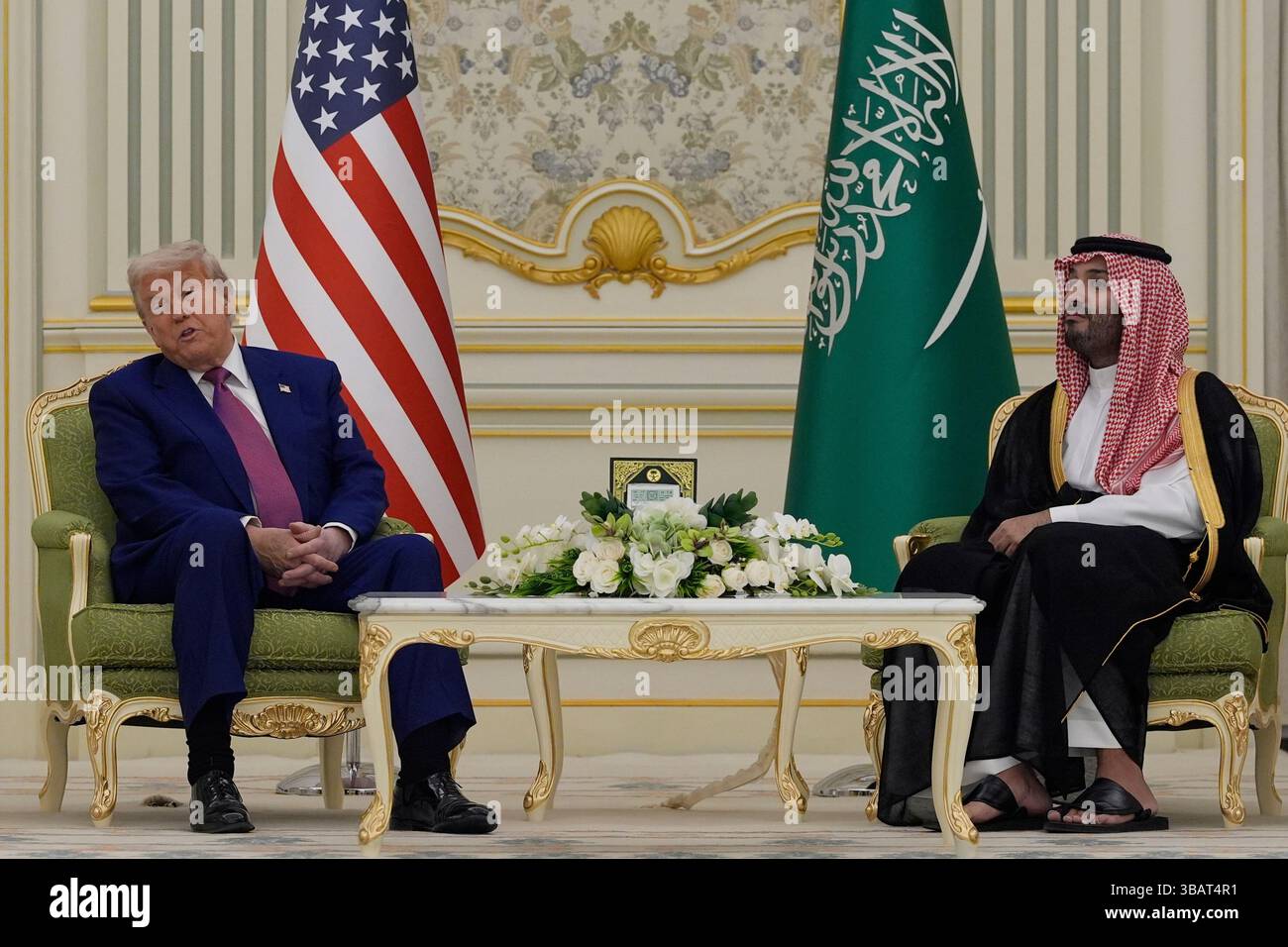 President Donald Trump and Saudi Crown Prince Mohammed bin Salman speak ...