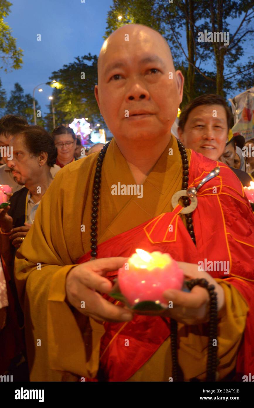 KUALA LUMPUR 12/05/2025 .Malaysians celebrate Wesak Day in peaceful ...