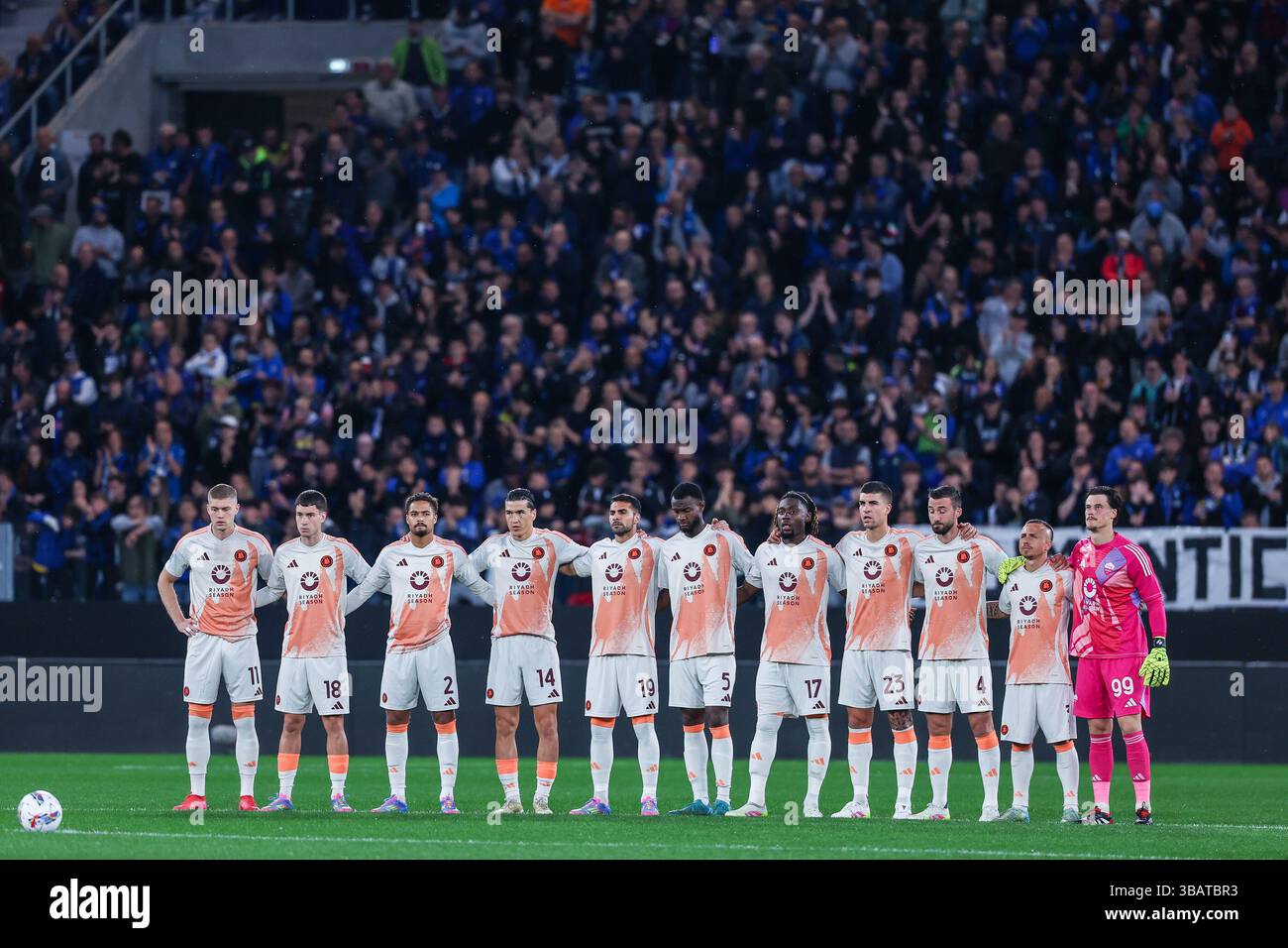 Bergamo, Italien. 12th May, 2025. AS Roma players seen during Serie A ...