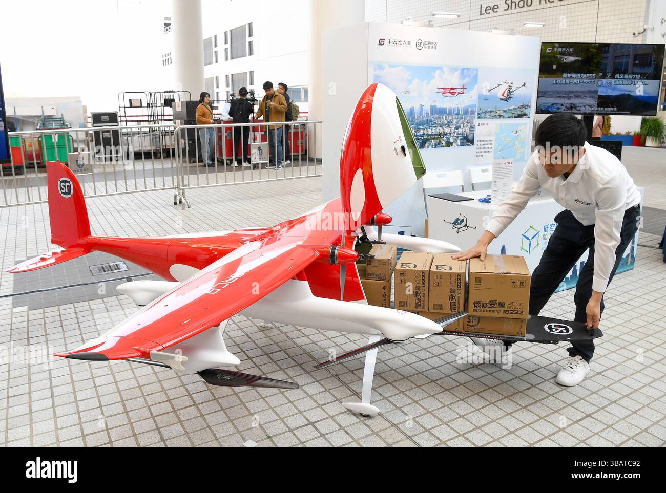 (250513) -- BEIJING, May 13, 2025 (Xinhua) -- A drone developed by ...
