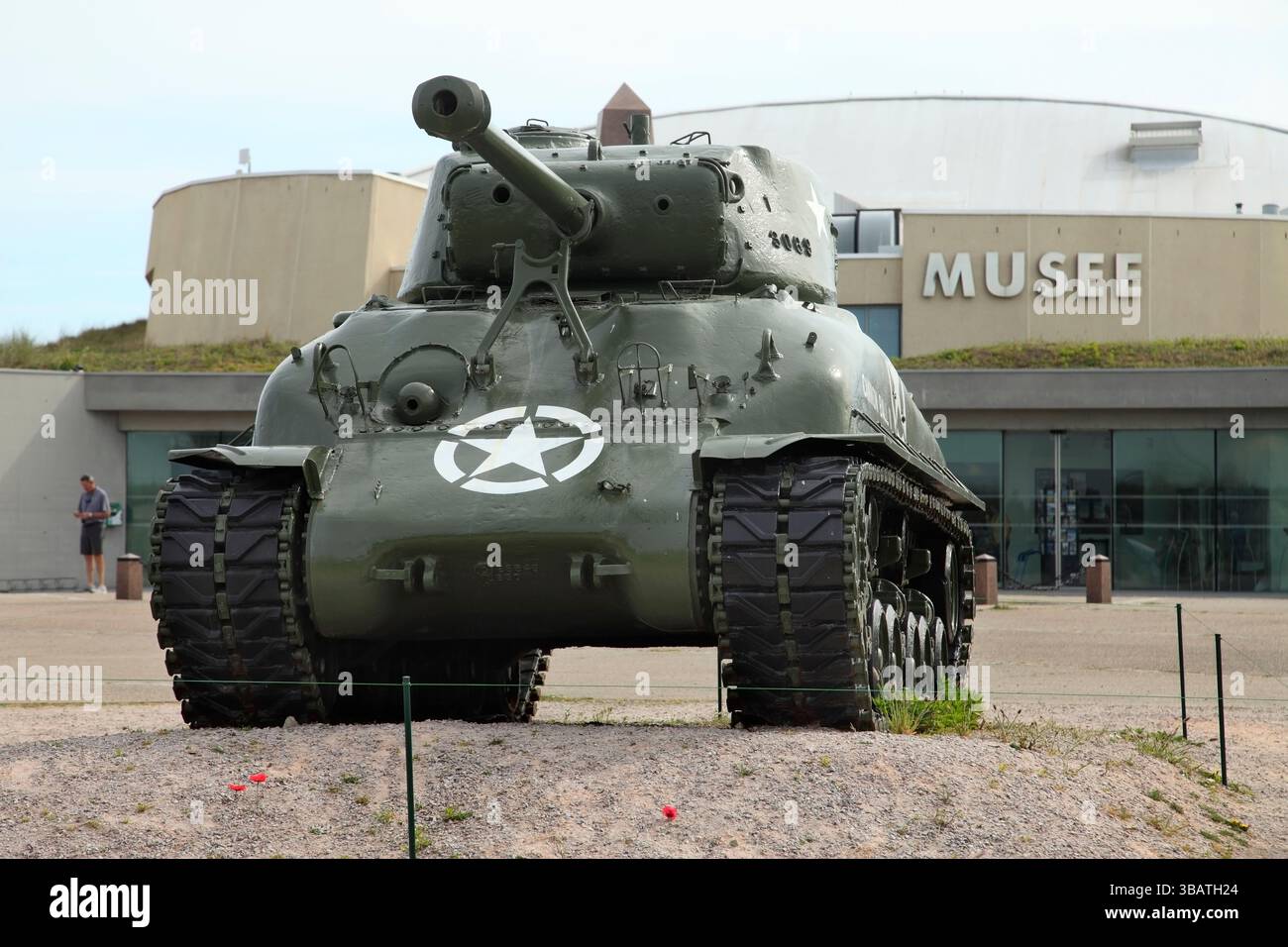 American Sherman tank outside the Utah Beach Landing Museum, Sainte ...
