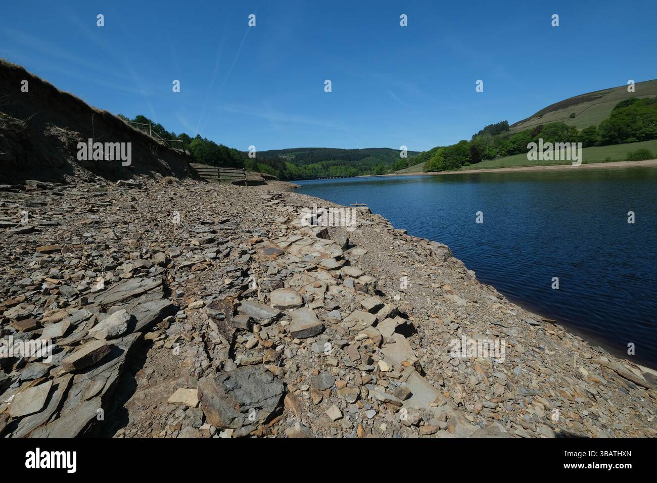 Low water at Ladybower reservoir in Sheffield Stock Photo - Alamy