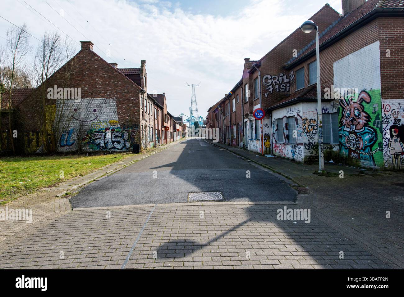 Report Ghost Town Doel Doel, Antwerp, Belgium. This Rural Ghost Town is ...