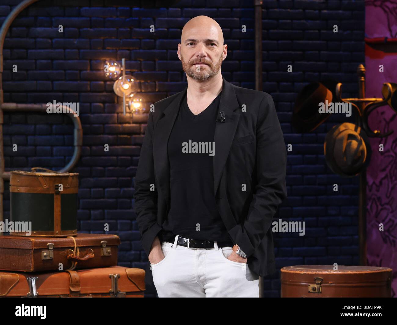 Rome, Italy. 13th May, 2025. Rome, Rai studios ex Dear, TV show "Ciao ...