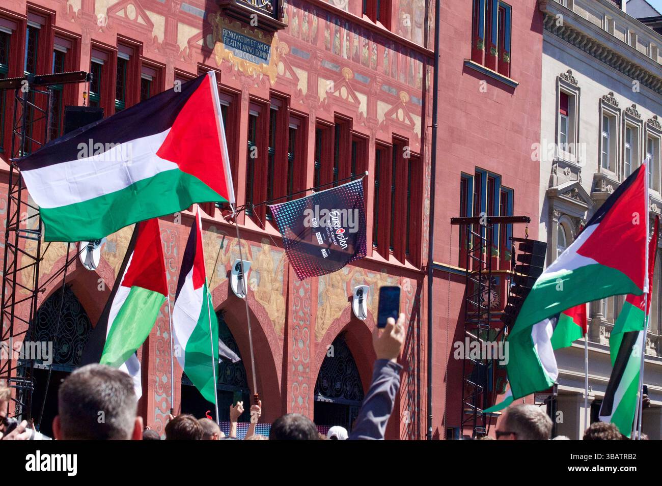 Basel 2025, ESC-Eröffnung, Palästina-Flaggen, Eurovision, Flaggenverbot ...