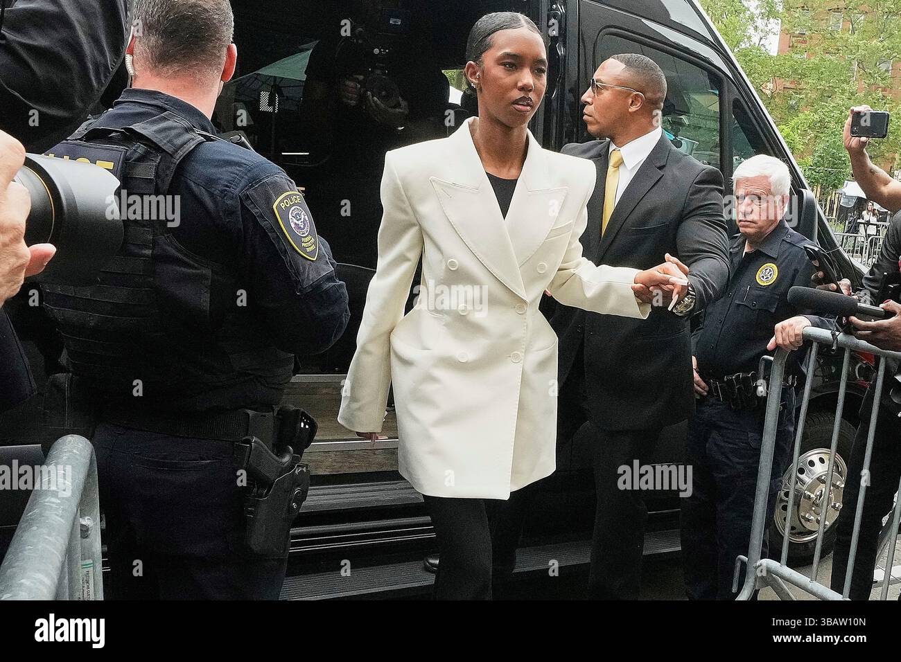 D'Lila Combs arrives at Federal Court after the lunch break in the Sean ...
