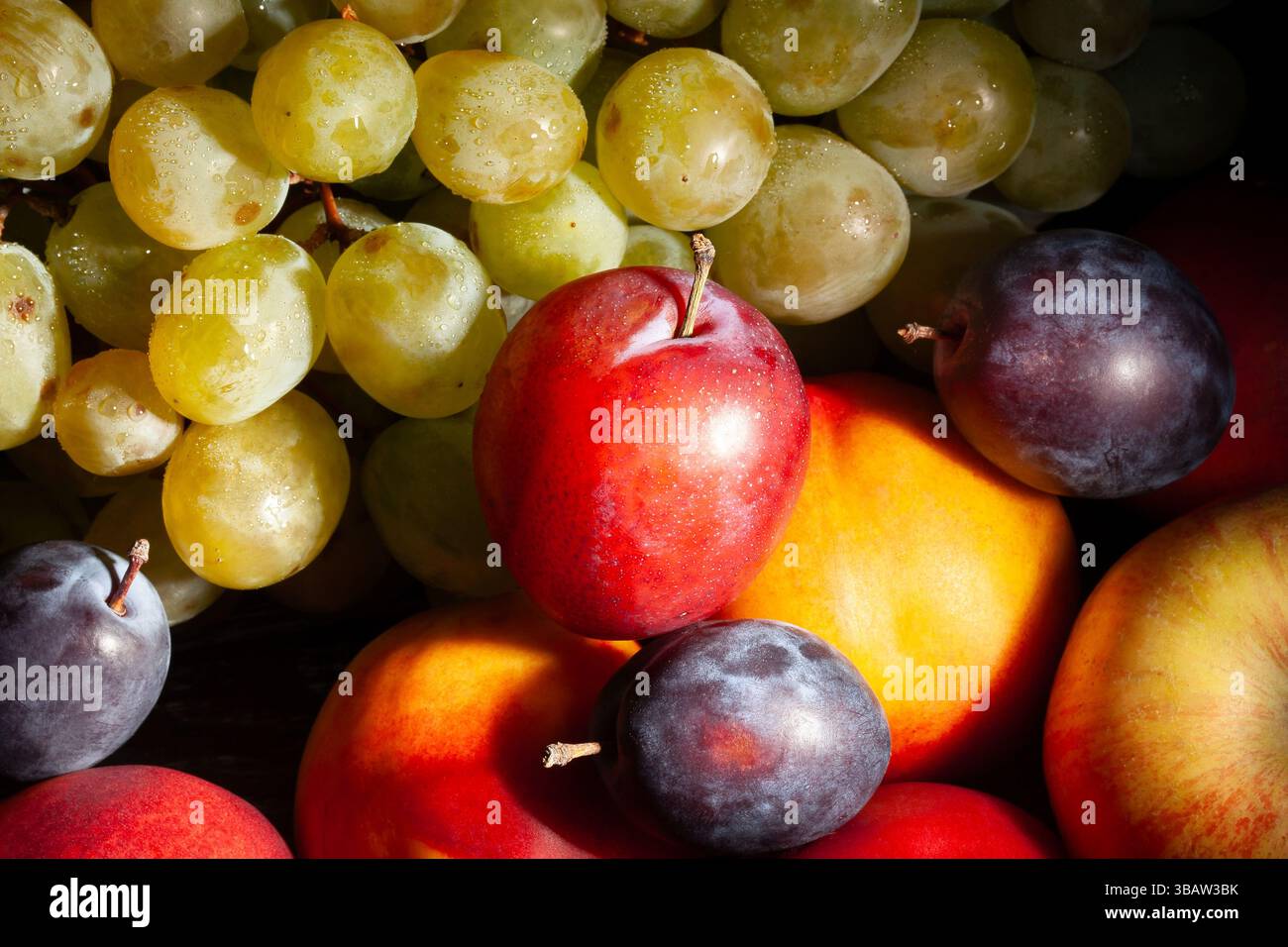 Fruit plum hi-res stock photography and images - Alamy