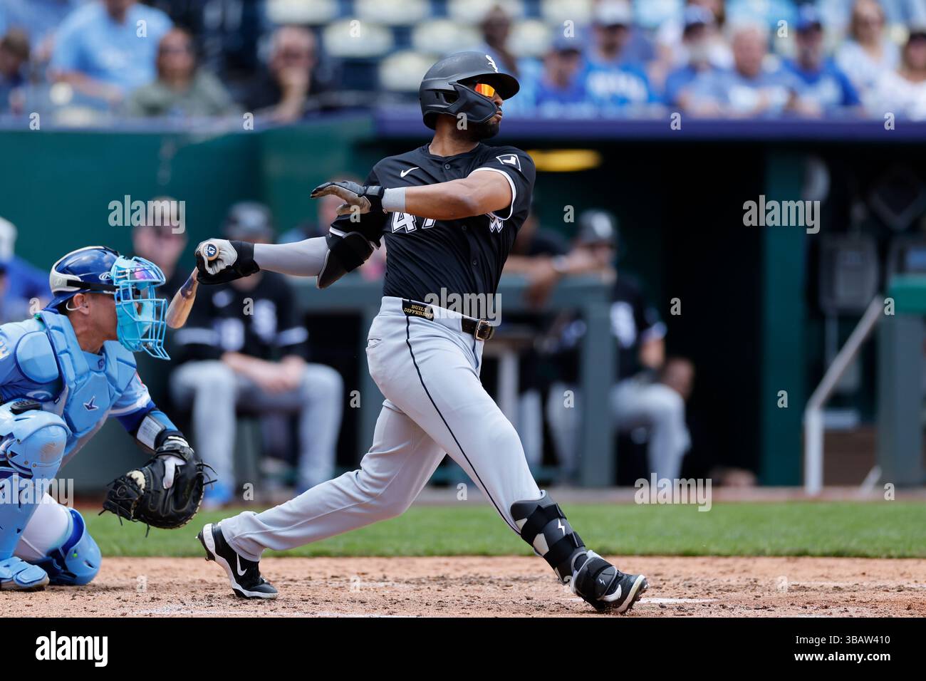 KANSAS CITY, MO - MAY 08: Chicago White Sox outfielder Joshua Palacios ...