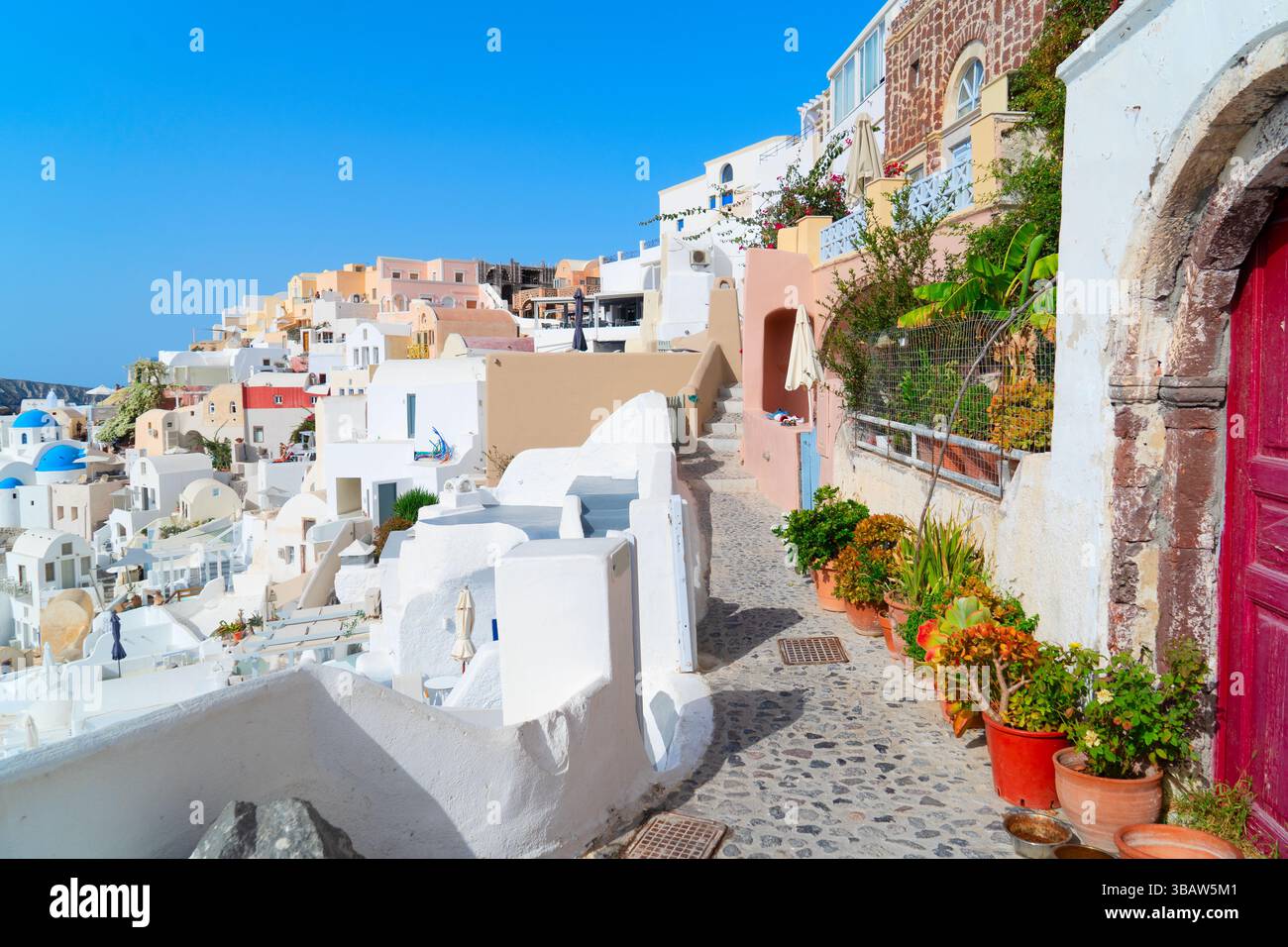 Oia, traditional greek village Stock Photo - Alamy