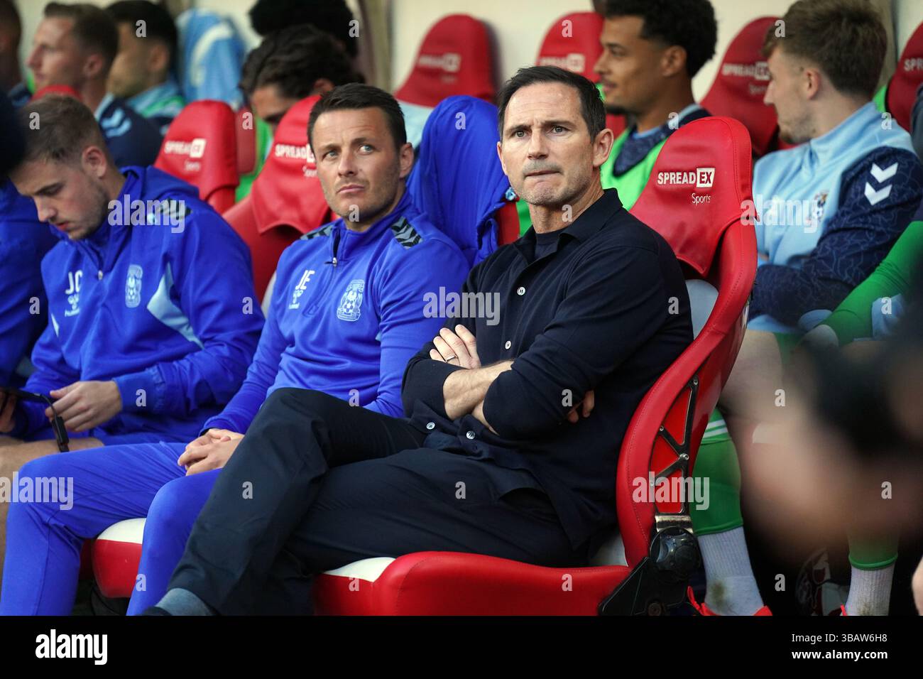 Coventry City head coach Frank Lampard before the Sky Bet Championship ...
