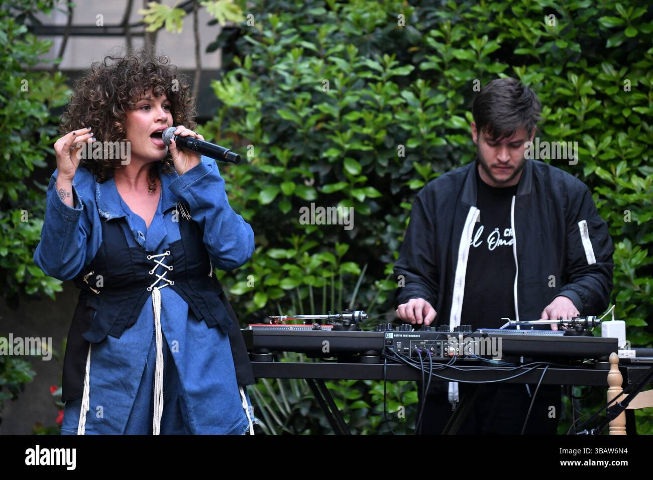 Singer Mel Ömana performs during the tribute to the song 'Resistiré ...