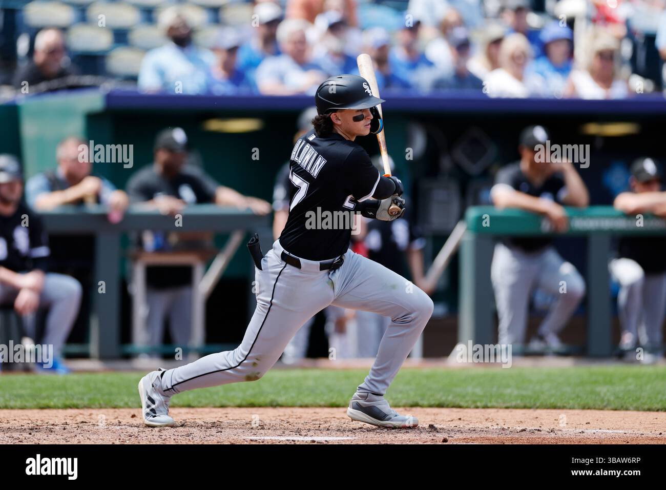 KANSAS CITY, MO - MAY 08: Chicago White Sox outfielder Brooks Baldwin ...
