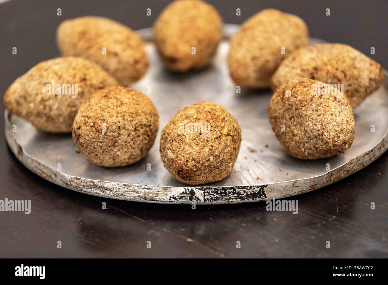 The most traditional and authentic Syrian Lebanese Arabic kibbeh top ...