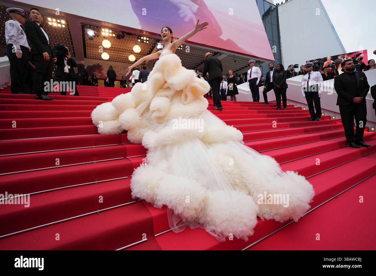 Wan QianHui poses for photographers during the opening ceremony red ...