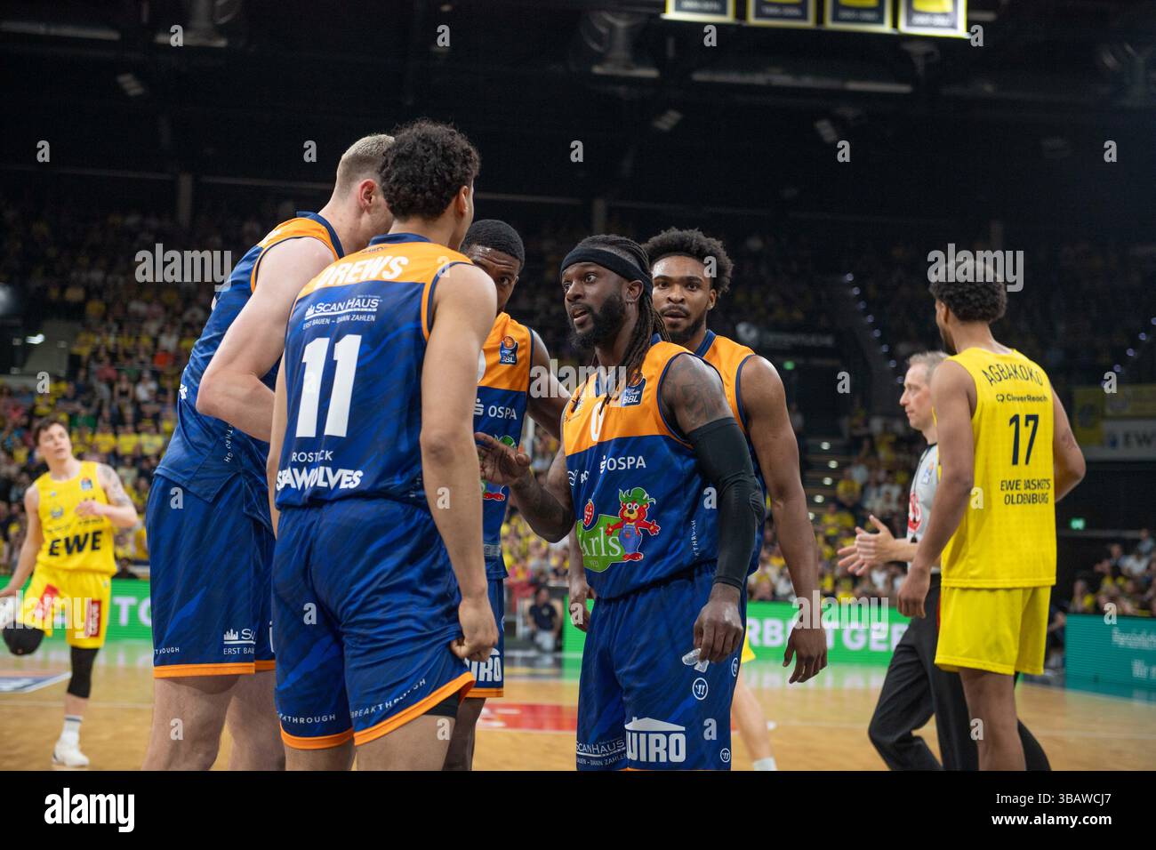 13.05.2025, EWE Arena, Oldenburg, GER, easy Credit-BBL, Play-Ins, EWE ...