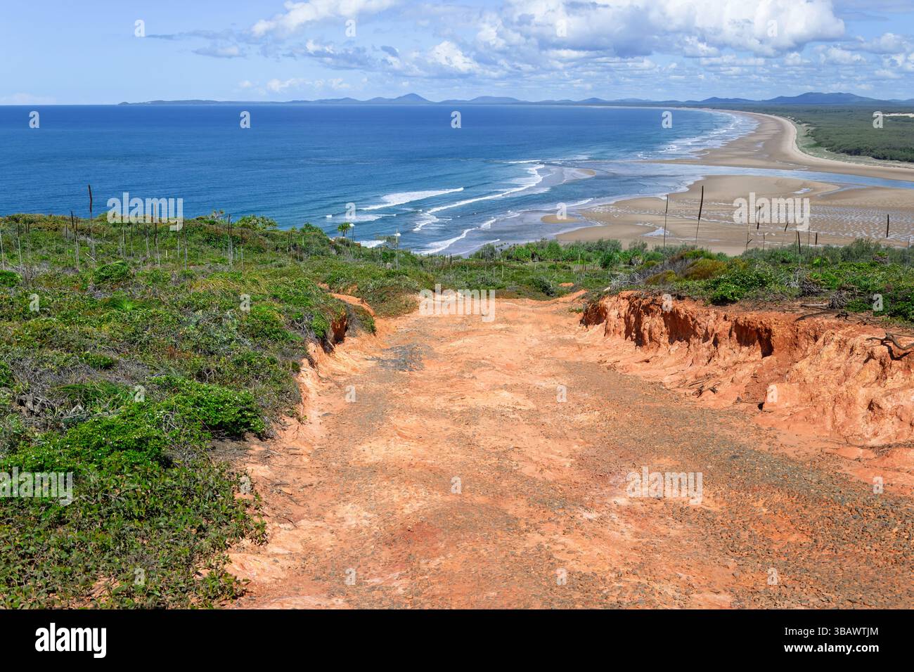 Larc tour, Bustard Head lighthouse, track down toward Eurimbula ...