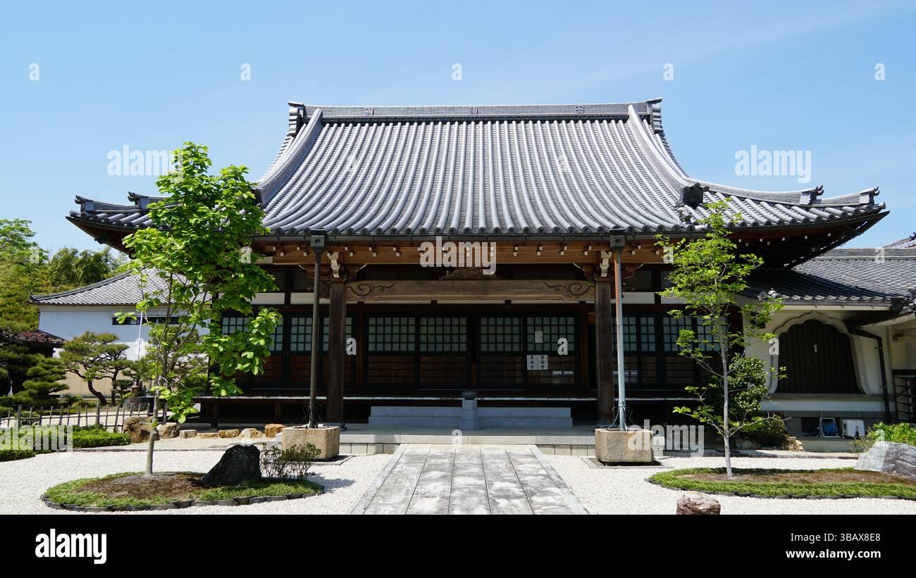 Summer at Eihō-ji Temple: Japanese Zen Garden and Temple Views Stock ...