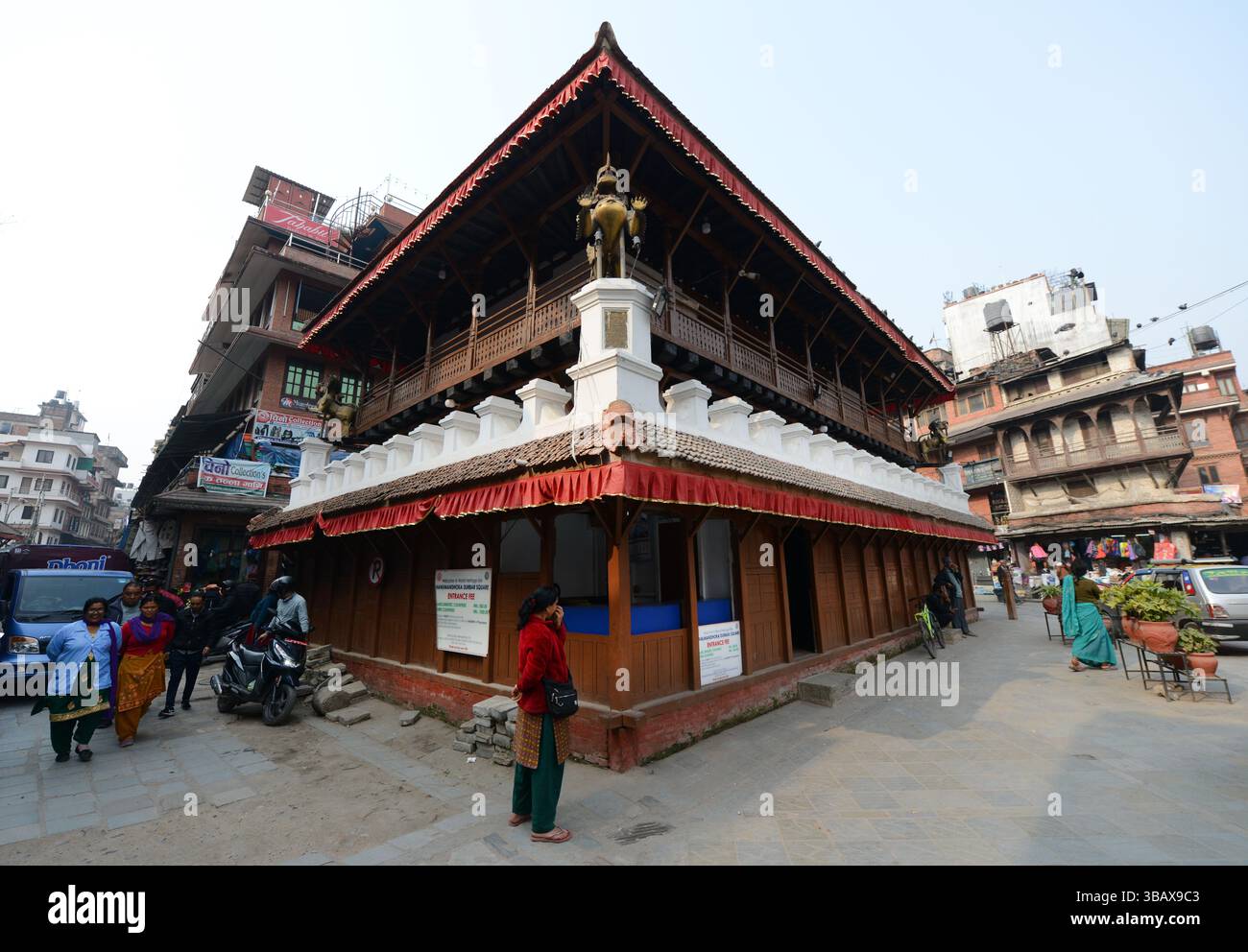 Singha Sattal temple near the Durbar Square in Kathmandu, Nepal Stock ...