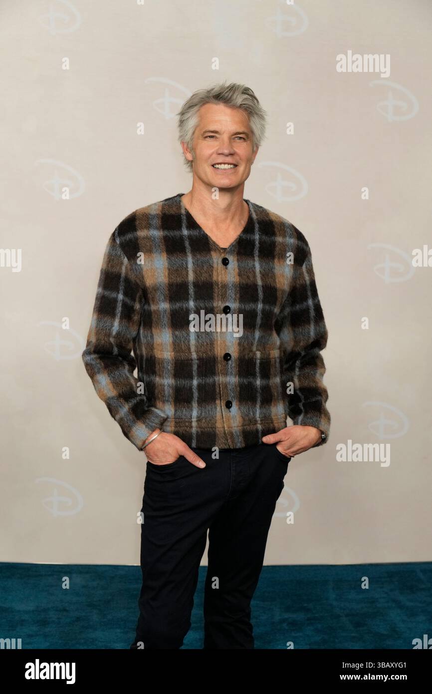 New York, USA. 13th May, 2025. L-R: Timothy Olyphant attends the 2025 ...