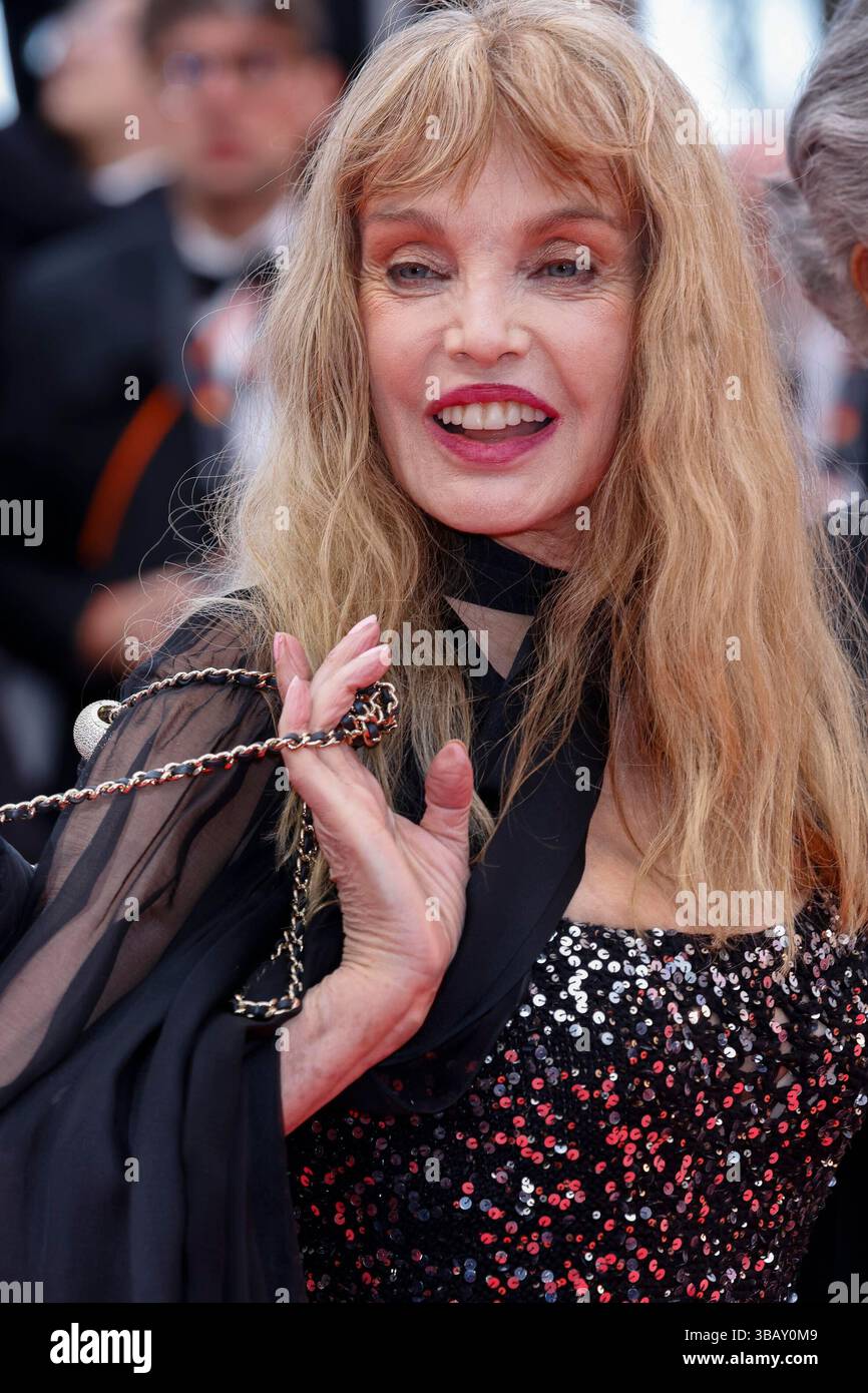 Cannes, Frankreich. 13th May, 2025. Arielle Dombasle attends the ...