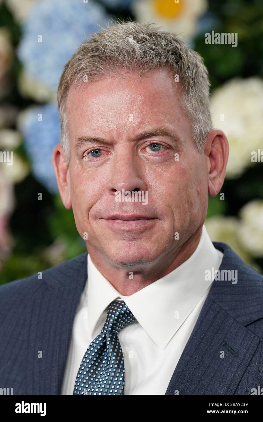 Ny. 13th May, 2025. Troy Aikman at arrivals for Disney 2025 Upfront Red ...