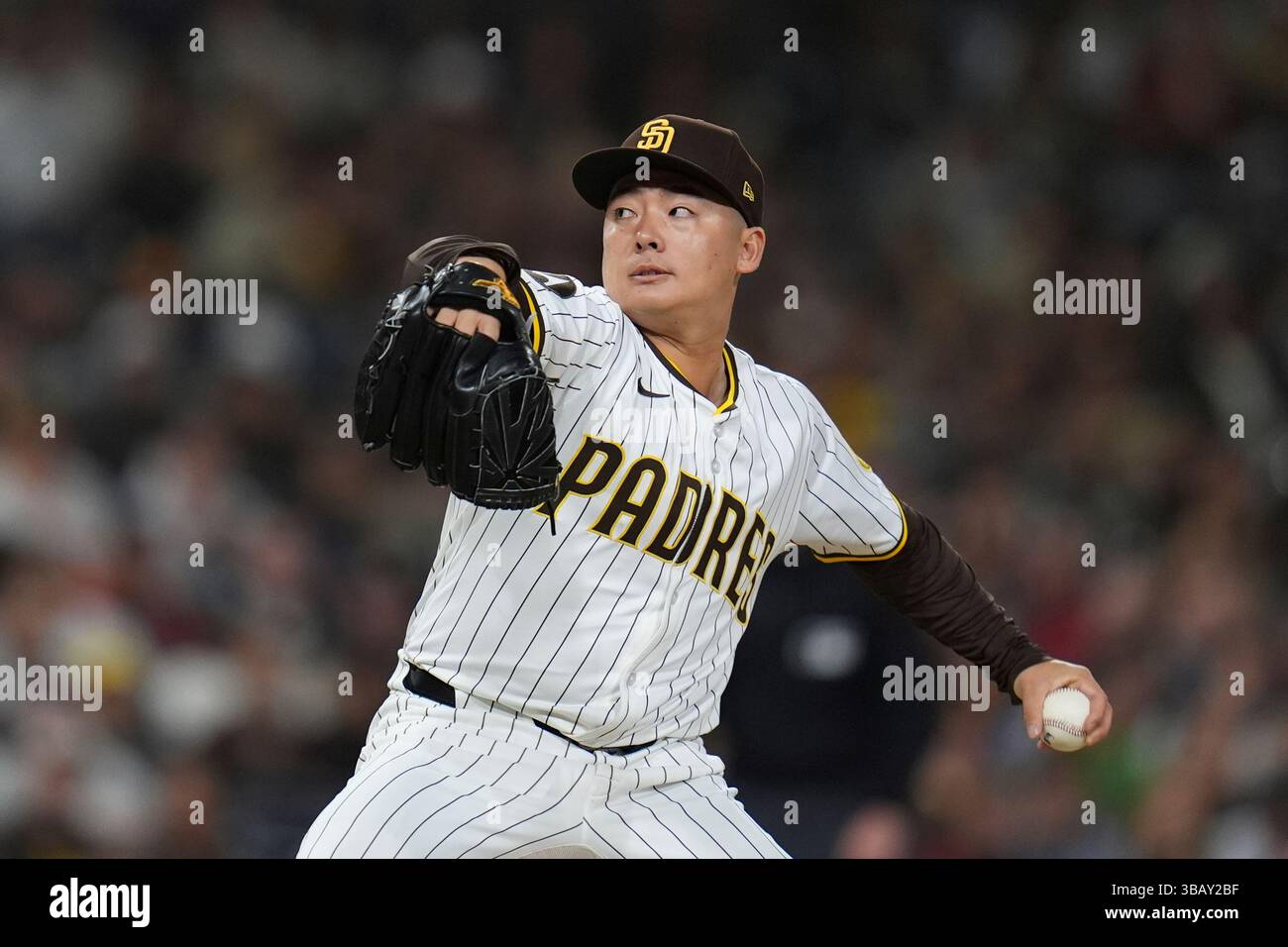 San Diego Padres relief pitcher Yuki Matsui works against a Los Angeles ...