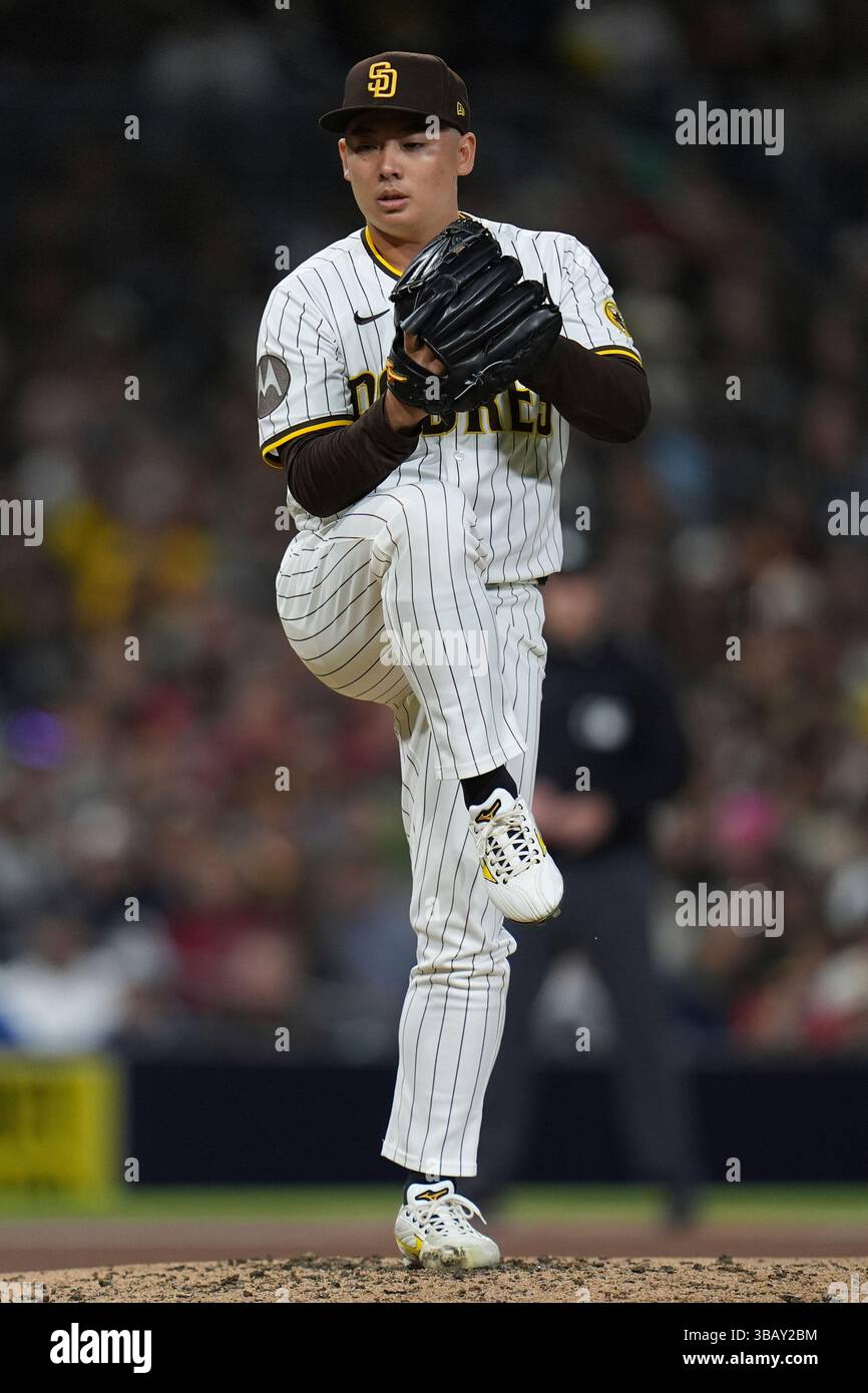 San Diego Padres relief pitcher Yuki Matsui works against a Los Angeles ...