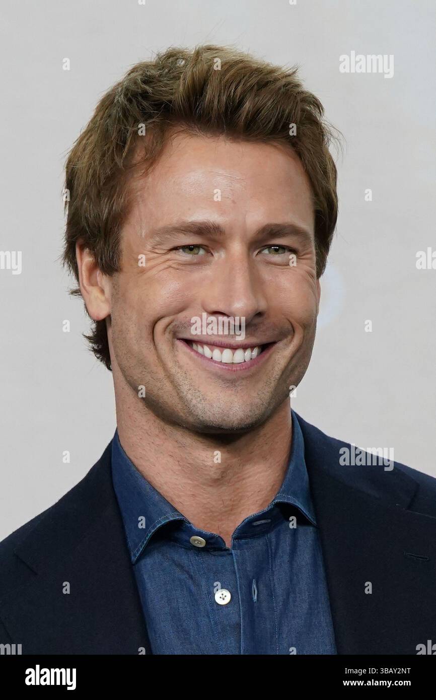 Ny. 13th May, 2025. Glen Powell at arrivals for Disney 2025 Upfront Red ...