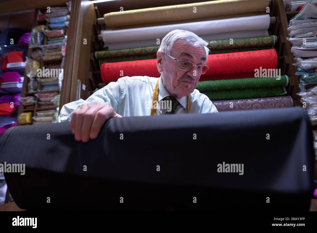 Rome, Italy. 06th May, 2025. The tailor Raniero Mancinelli in his ...