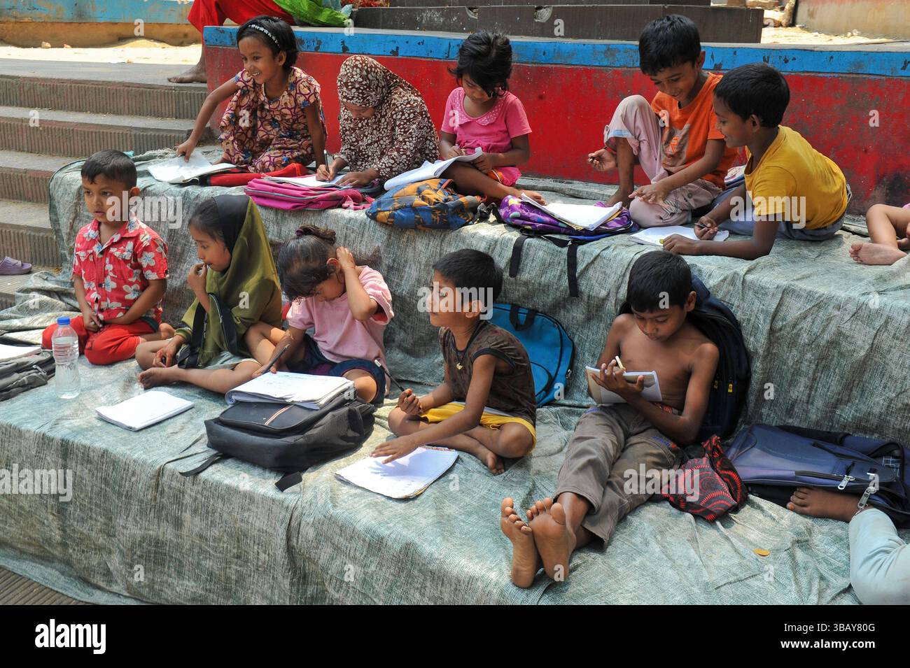 Classes For Homeless Children in Bangladesh Children taking outdoor ...
