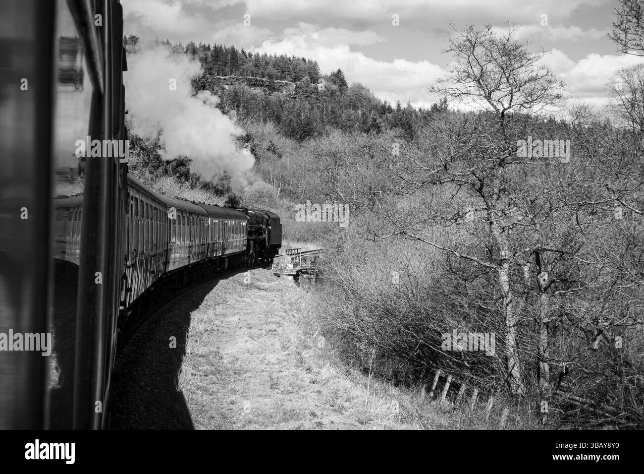 Steam Train rounding bend in track, North York Moors Railway Stock ...
