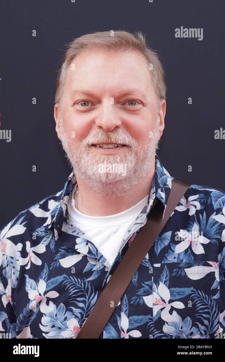 Los Angeles, USA. 13th May, 2025. Alex Zahara attends the world ...