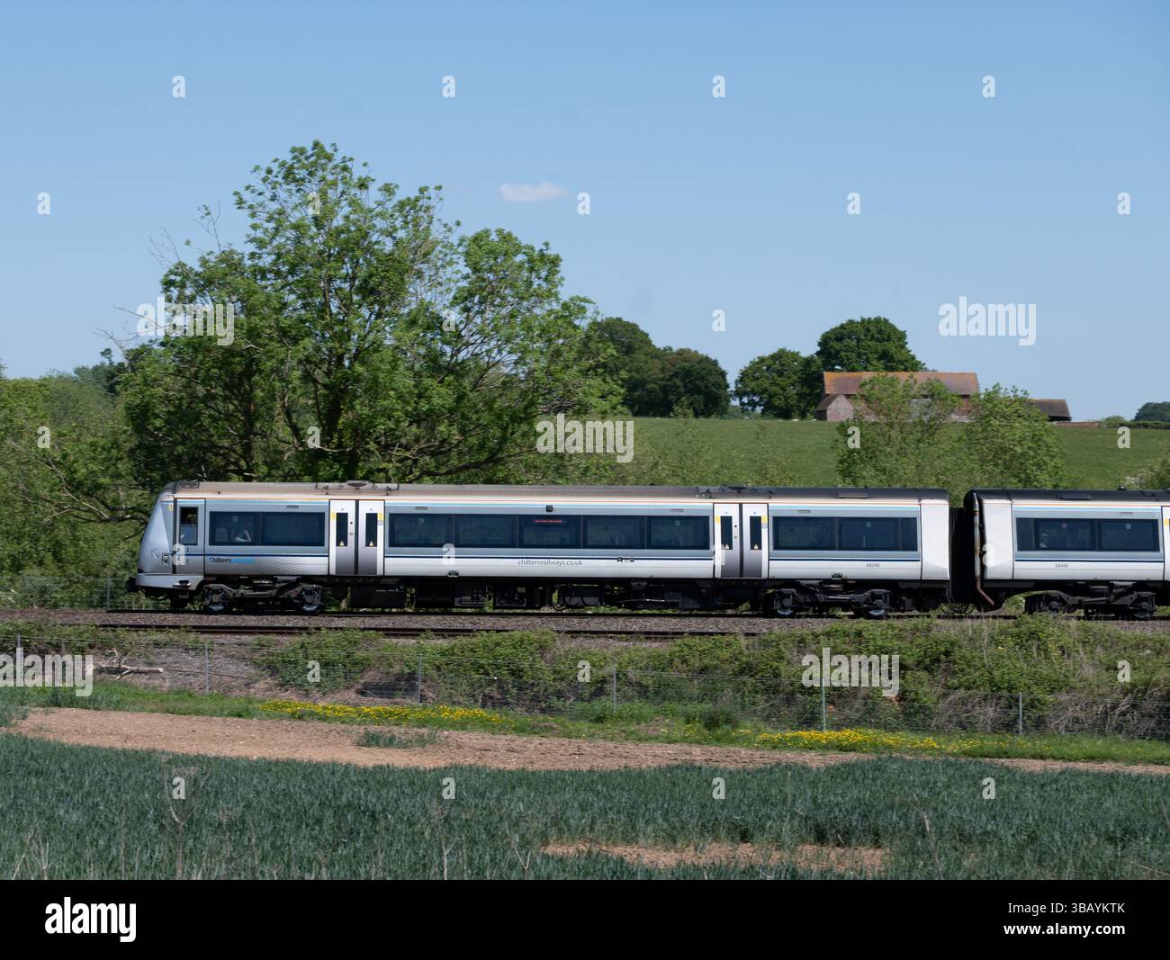Chiltern Railways diesel train, Warwickshire, UK Stock Photo - Alamy